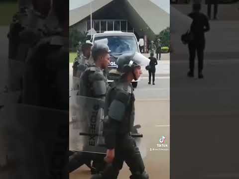 Brazil protests: 1,500 arrested for storming capital in support of ex-president