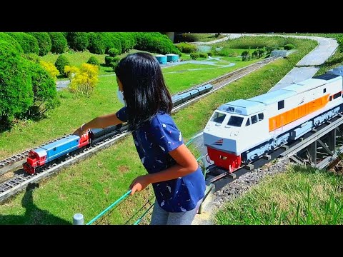 Keliling Taman Miniatur Kereta Api - Floating Market Lembang Bandung