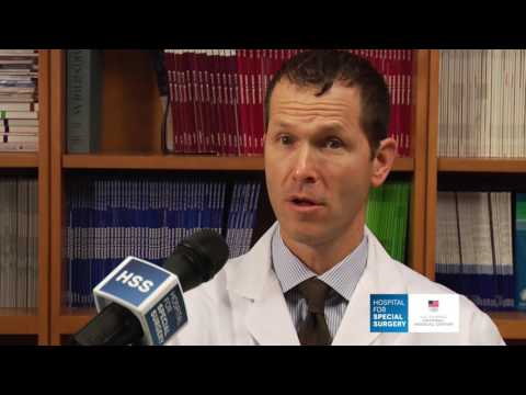 What are common injuries in soccer?