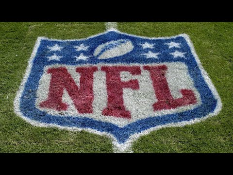 Here's Why Tonight's Chiefs-Dolphins Playoff Game Is Only On Peacock-An