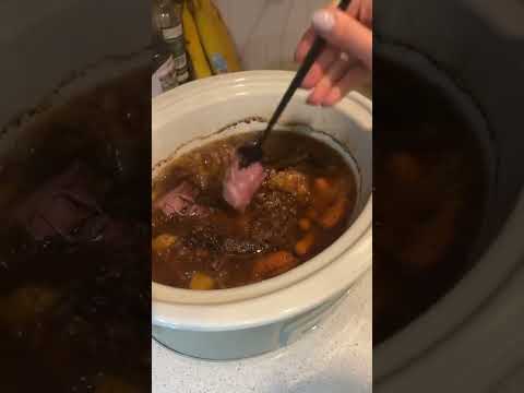 10 hour Mississippi Pot Roast #slowcookerrecipe