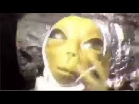 Alien meme song | Patlamaya Devam | Flashing light alien