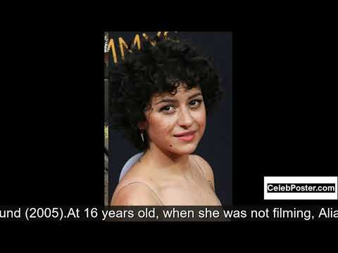 Alia Shawkat biography