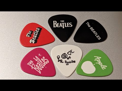 Meet The Beatles....Picks! Review of The Beatles guitar picks 6 pack