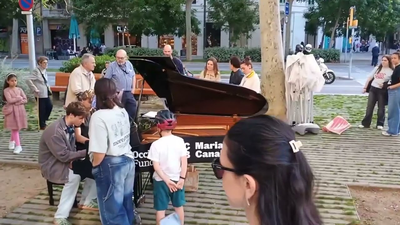 Grand Pianos in L’Eixample Barcelona: Music, Culture and Charming Streets.