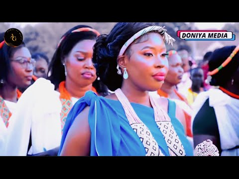 MAULANA RONGO & DITTA OSHAM TRADITIONAL WEDDING DAY IN JUBA SOUTH SUDAN ( SHILLUK MUSIC )