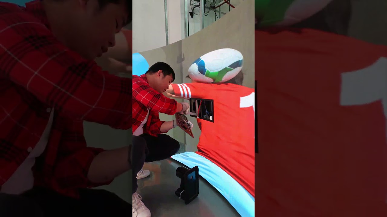 How can the LED module on the curved LED display be so soft? #leddisplay #leddisplaymanufacturer