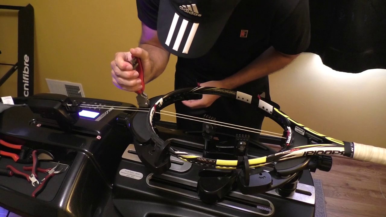 Tennis Stringing - 4 Methods for Starting Mains
