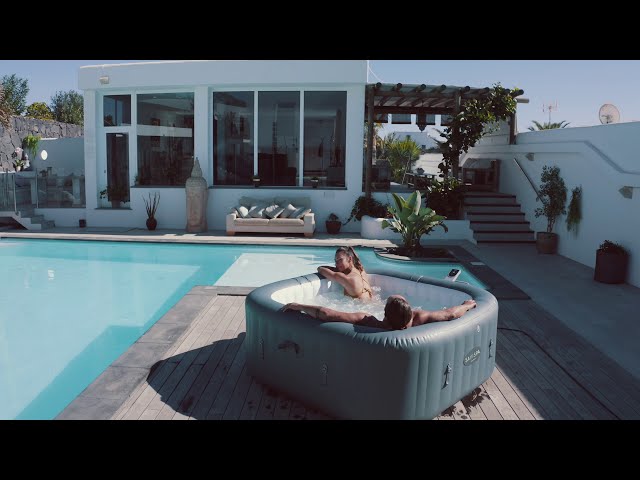 SaluSpa Hawaii HydroJet Pro Inflatable Hot Tub | Saluspas