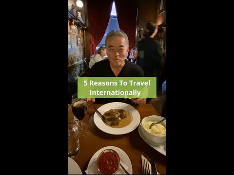 5 reasons you should travel internationally ✈️