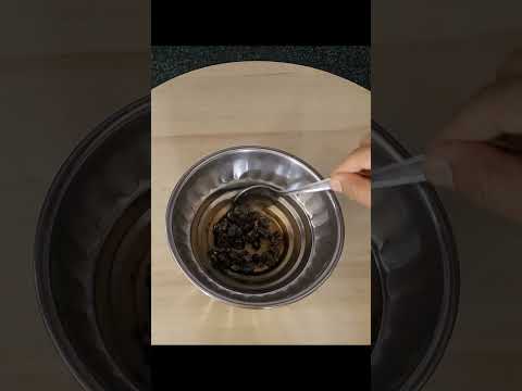 Soaked raisins | dried black raisins health benefits