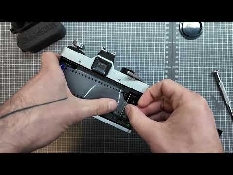 How to use: Praktica LLC - Load Film, Change Battery, Controls explained