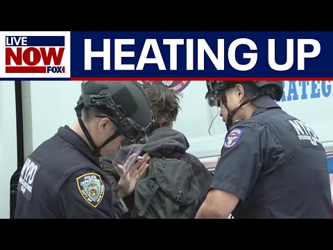 BREAKING: Anti-ICE protests heating up in LA & NYC