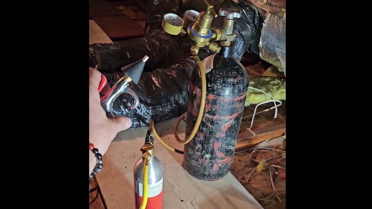 Hvav Advice- How to flush a lineset #hvac #hvactraining #hvacrtechnician