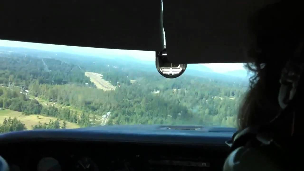 Sis landing at Crest Airpark