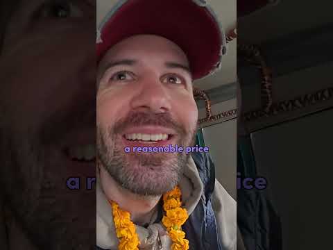Pakistani Man Doesn't Want Me To Get Scammed 🇵🇰 #travel #pakistan #scam