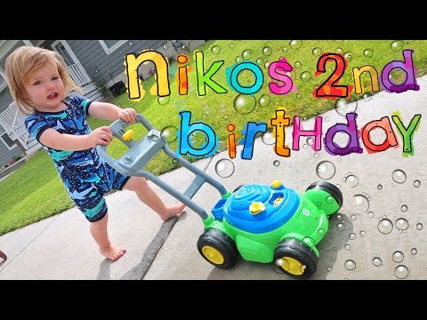 NiKO 2nd BiRTHDAY!! baby bear is getting big! Ultimate family party with cake, presents, bubbles!
