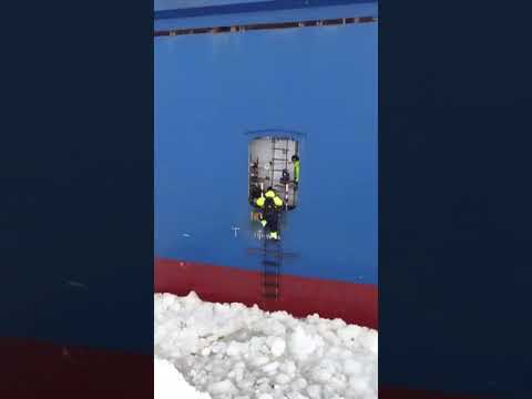 How do pilots board a ship in ice.