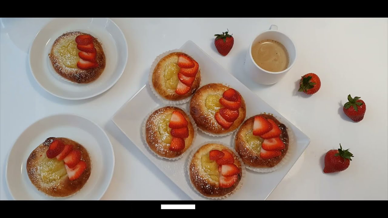 Strawberry Vanilla Crème Buns | Strawberry | Vanilla | How to make Super Soft and Delicious Buns