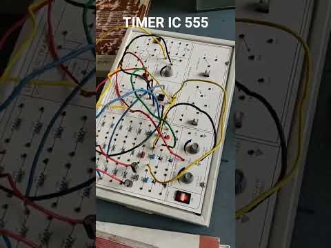 ⏳555 Timer IC testing with LINEAR IC TRAINER