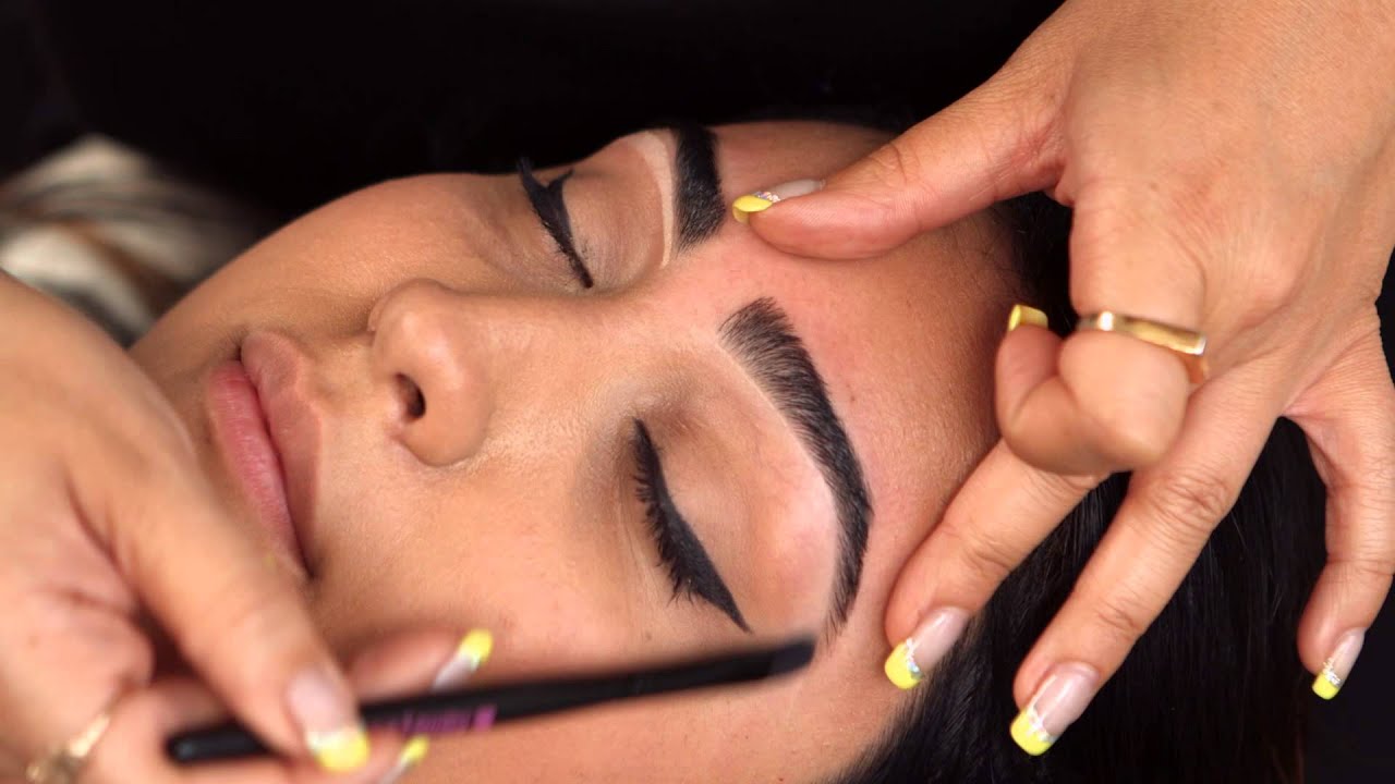 How to Maintain a Natural Full Brow With Kelley Baker