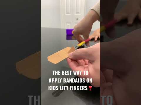 THE BEST WAY TO APPLY BANDAIDS ON KIDS LITβL FINGERS π€― | PARENT HACK FOR THE WIN || LOVE, WASH FAM