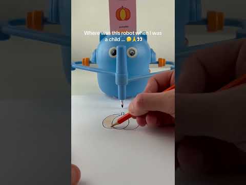 It draws better than me đ #drawingtutorial #drawing #kids #art #robot #giftforkids #parents