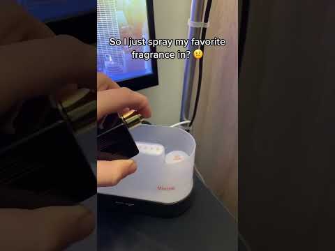 Amazing humidifier that hydrates your skin, makes your room smell amazing and looks cool!