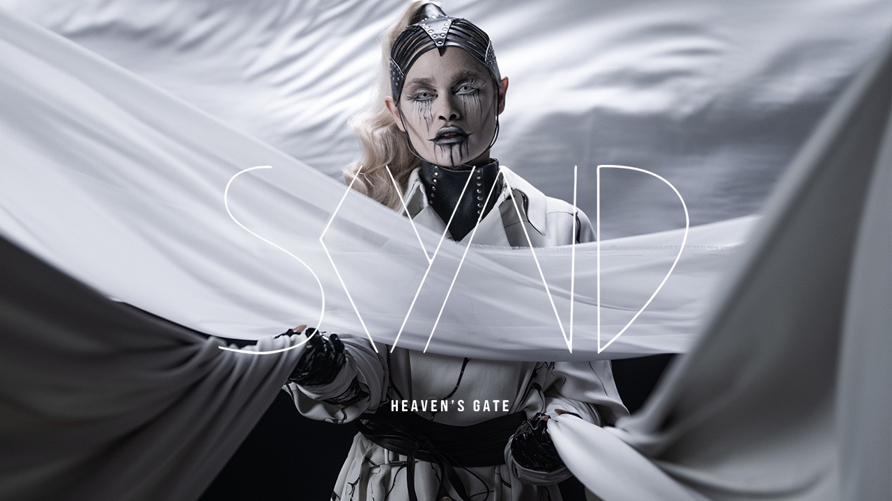 SKYND | Bianca Devins - SKYND