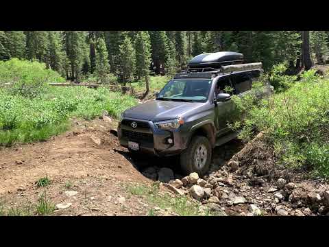 Toyota 4Runner SR5 Flex with A-TRAC in action