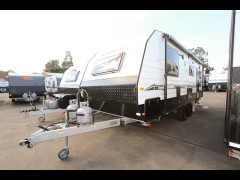 FR394 Franklin Club 220RDCLWCEN Enjoy an easy going lifestyle in this New Model van!
