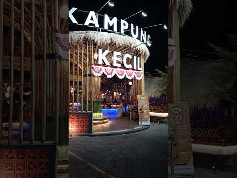 RUMAH MAKAN KAMPUNG KECIL CIREBON YG LAGI BORING BISA JLN2 SORE DISINI SAMBIL MAKAN DAN RELEXSASI