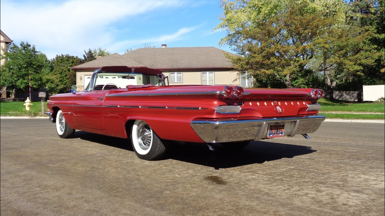 This Stunning 1960 Pontiac Bonneville Will Make You Forget About the ...