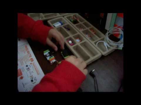 Exploring the littlebits deluxe kit