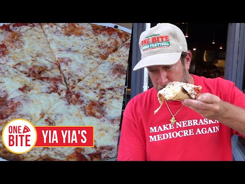 Barstool Pizza Review - Yia Yia's (Lincoln, NE)