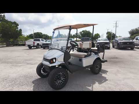 2024 E Z GO EXPRESS S4 ELITE LITHIUM - Gilbert Outdoors in Okeechobee