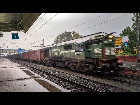 UDL WDG3A VS LDH WAG-9 || GREEN ALCO VS GREEN E LOCO || INDIAN RAILWAYS
