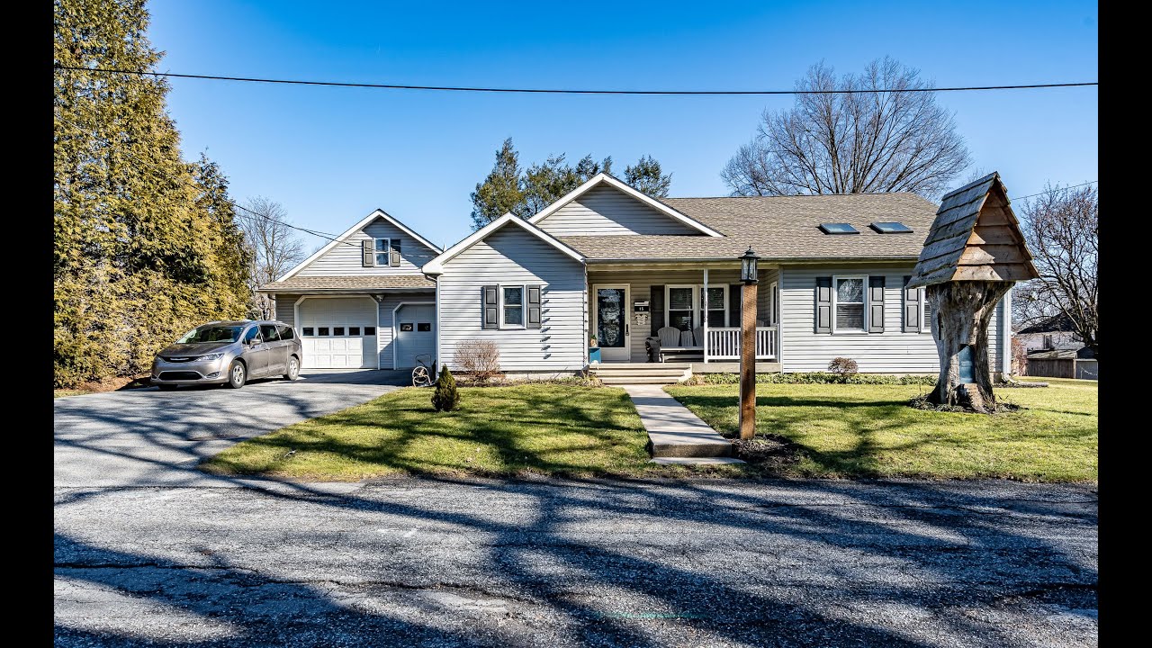 15 Linden Ave | Fantastic Home In Christiana, PA 17509 | Martin Lockhart Real Estate