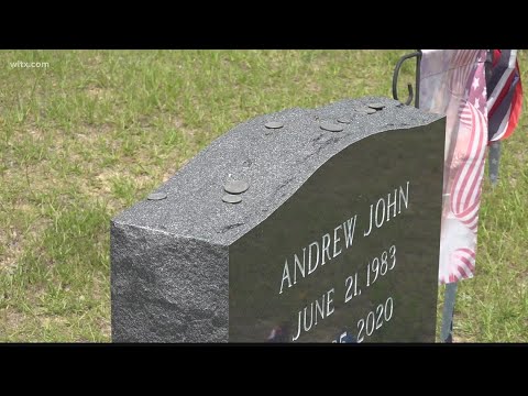 Have you ever seen coins left on top of graves? Here's what the tradition means to the military comm