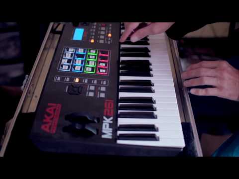 How to transpose (change midi key) of AKAI MPK 261