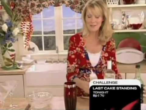 Sandra Lee Revived Her “2 Shots Of Vodka" Meme In A New Video