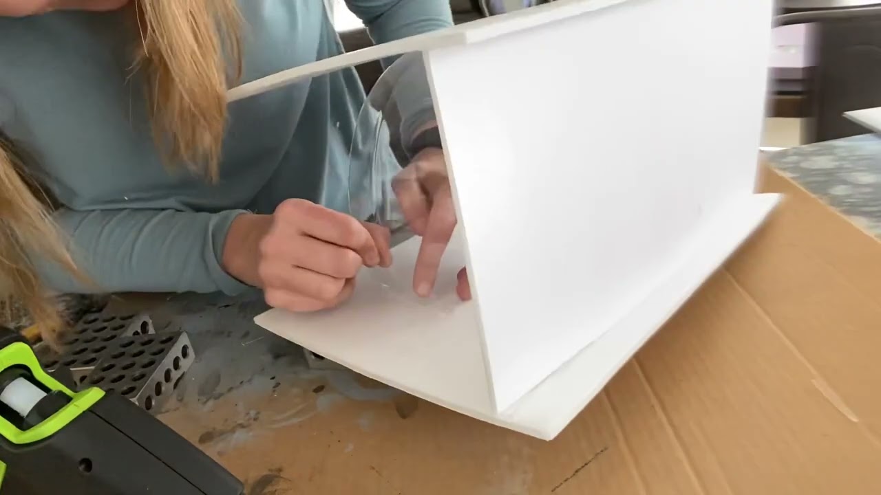 Creepy Victorian Book Nook—Structure Build