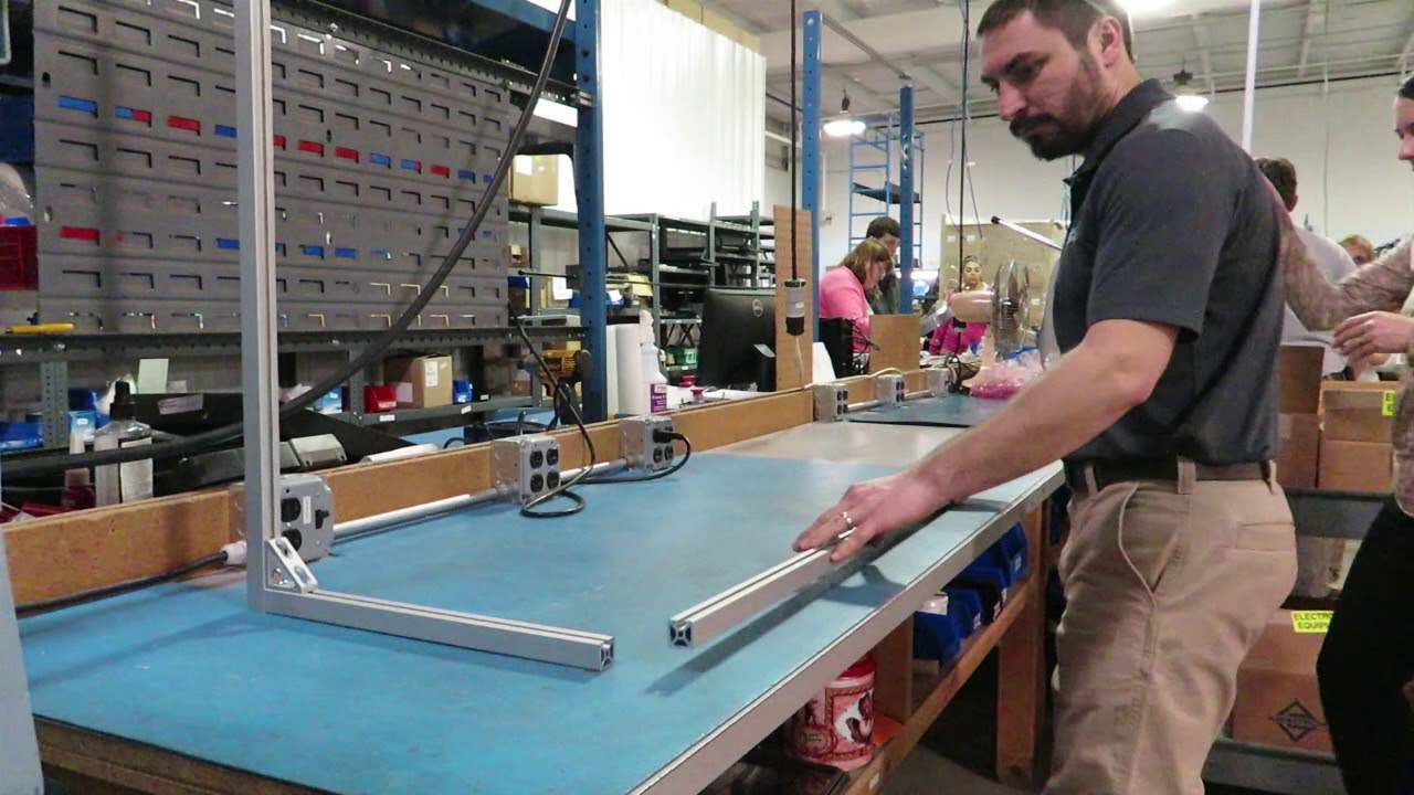 How LED Lighting Improves Contract Manufacturing Workspaces