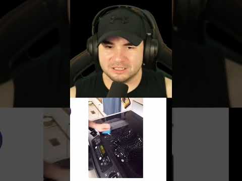 Discord memes, and I can't laugh!