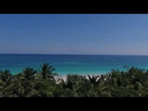 Full screen background HTML5 video with cover image test