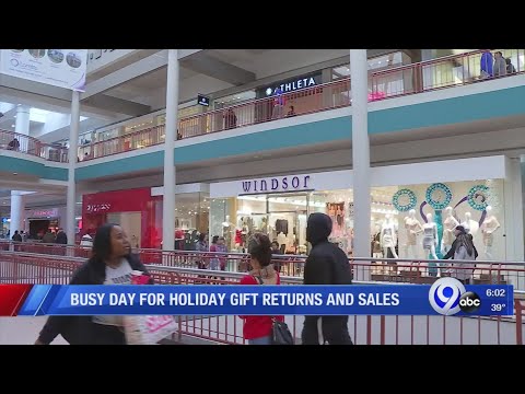 Return, exchange or buy more: Destiny USA bustling the day after Christmas