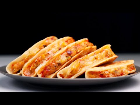Crispy Potato Tacos | Chatpata Aloo Tacos | Taco Mexicana - Homemade Dominos Style in Tawa