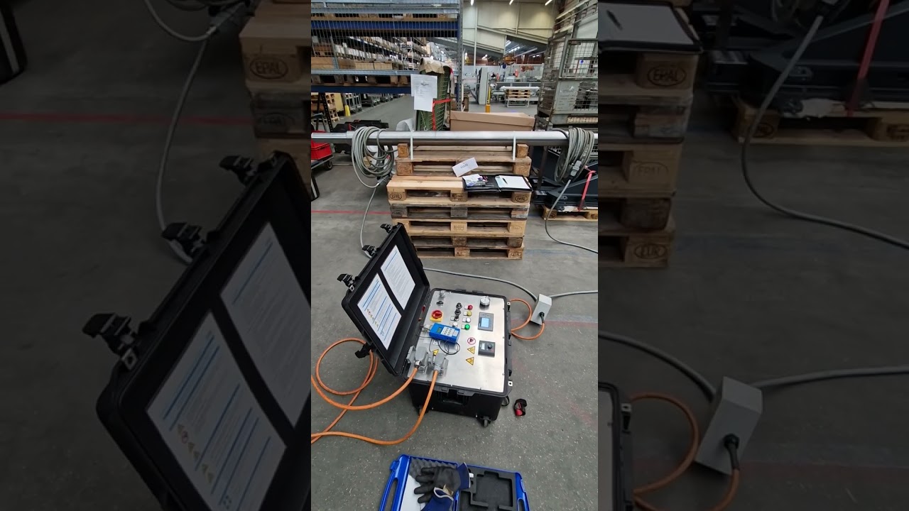 Degaussing/demagnetizing of a rotating shaft LxD 2900x130mm #machining #NDT #magneticfield