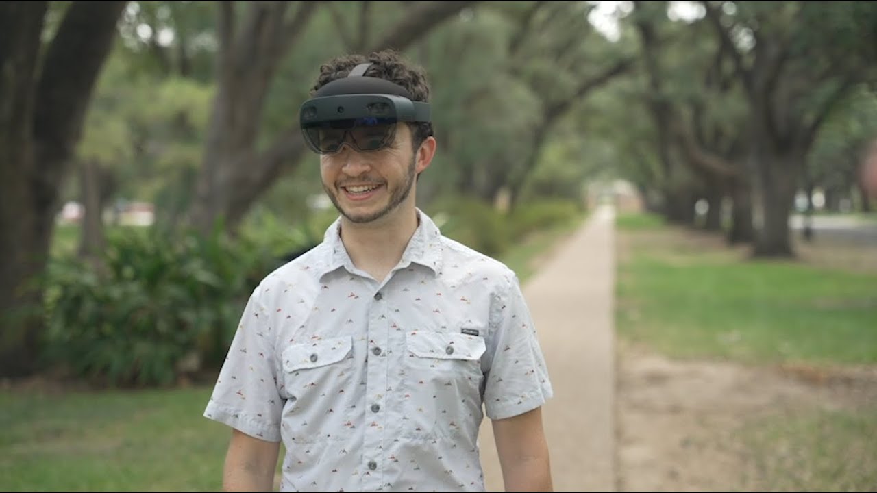 Rice bioscientists use mixed-reality headset, custom software to measure vegetation in the field