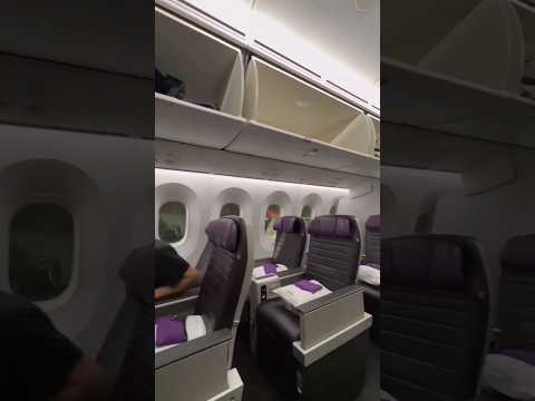 United Airlines Premium Economy